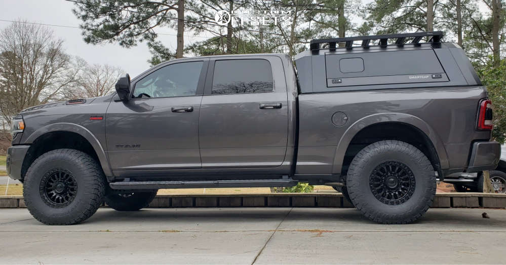 2020 Ram 2500 with 17x9 20 Fuel Rincon and 37/12.5R17 Toyo Tires Open ...