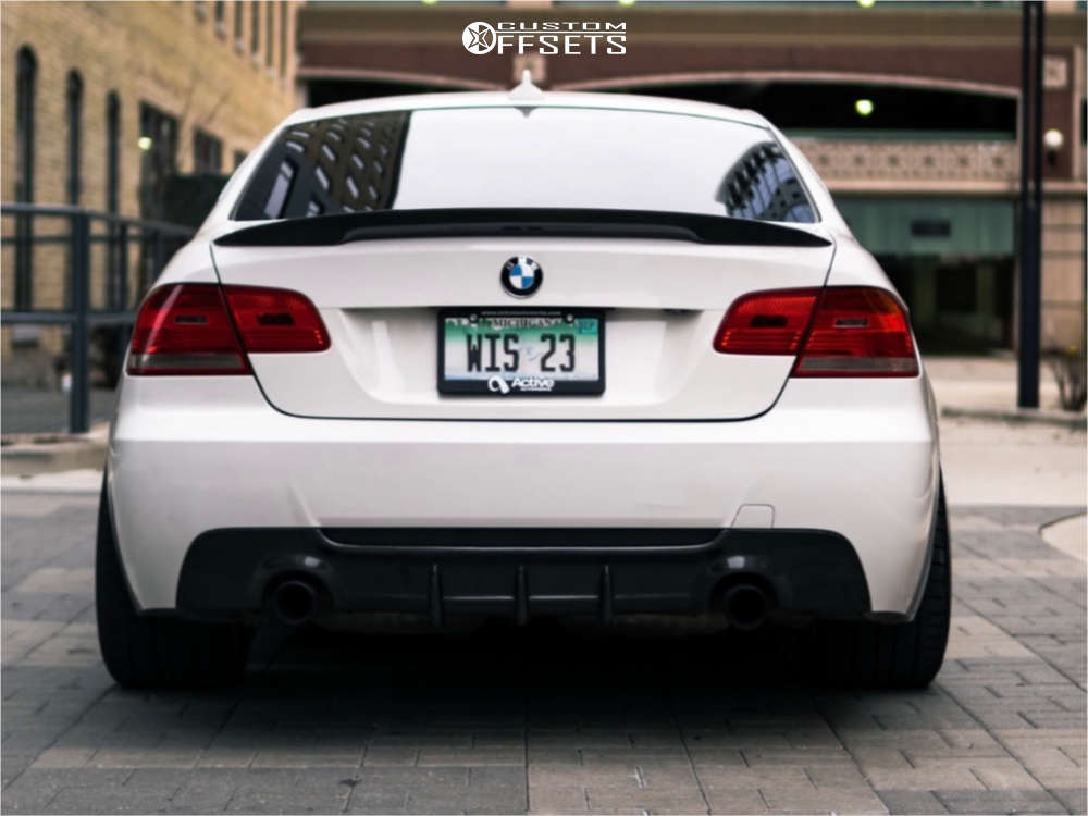 2008 BMW 335i with 19x9.5 32 Work Vs-xx and 235/30R19 Firestone ...