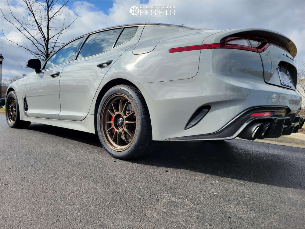 2020 Kia Stinger with 18x8.5 35 Konig Hypergram and 255/45R18 ...