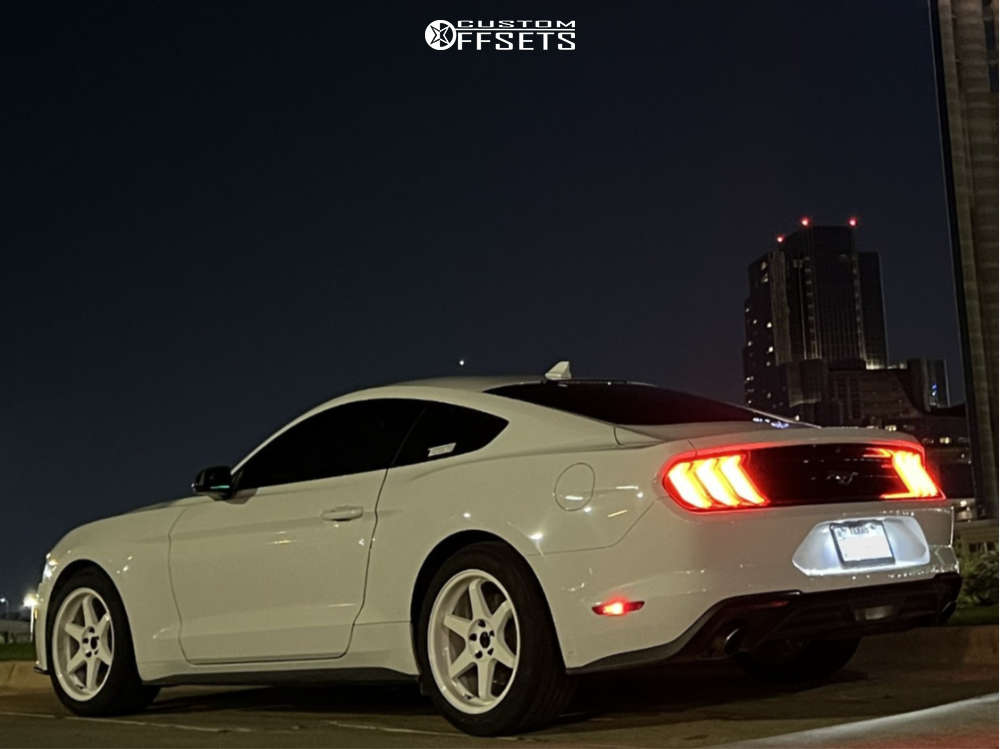 2020 Ford Mustang with 18x9.5 35 Vors Tr37 and 235/50R18 Sentury Uhp ...