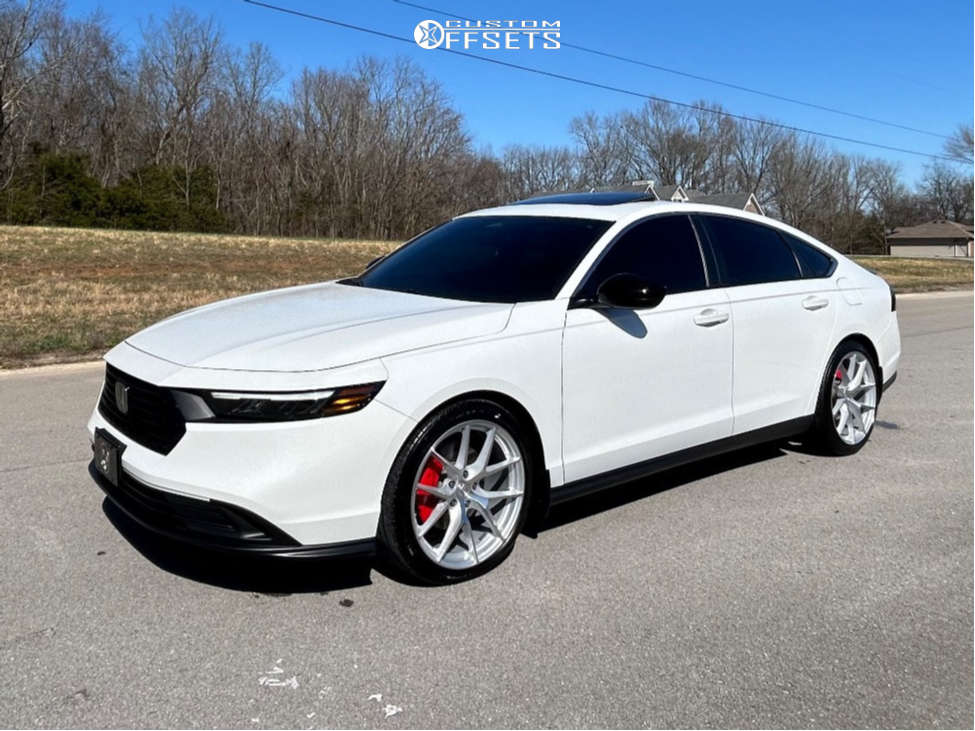 2023 Honda Accord with 19x8.5 35 Aodhan Aff7 and 235/40R19 Goodyear ...
