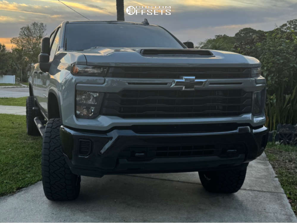 2024 Chevrolet Silverado 2500 HD with 22x10 -19 Gear Off-Road 770B and ...
