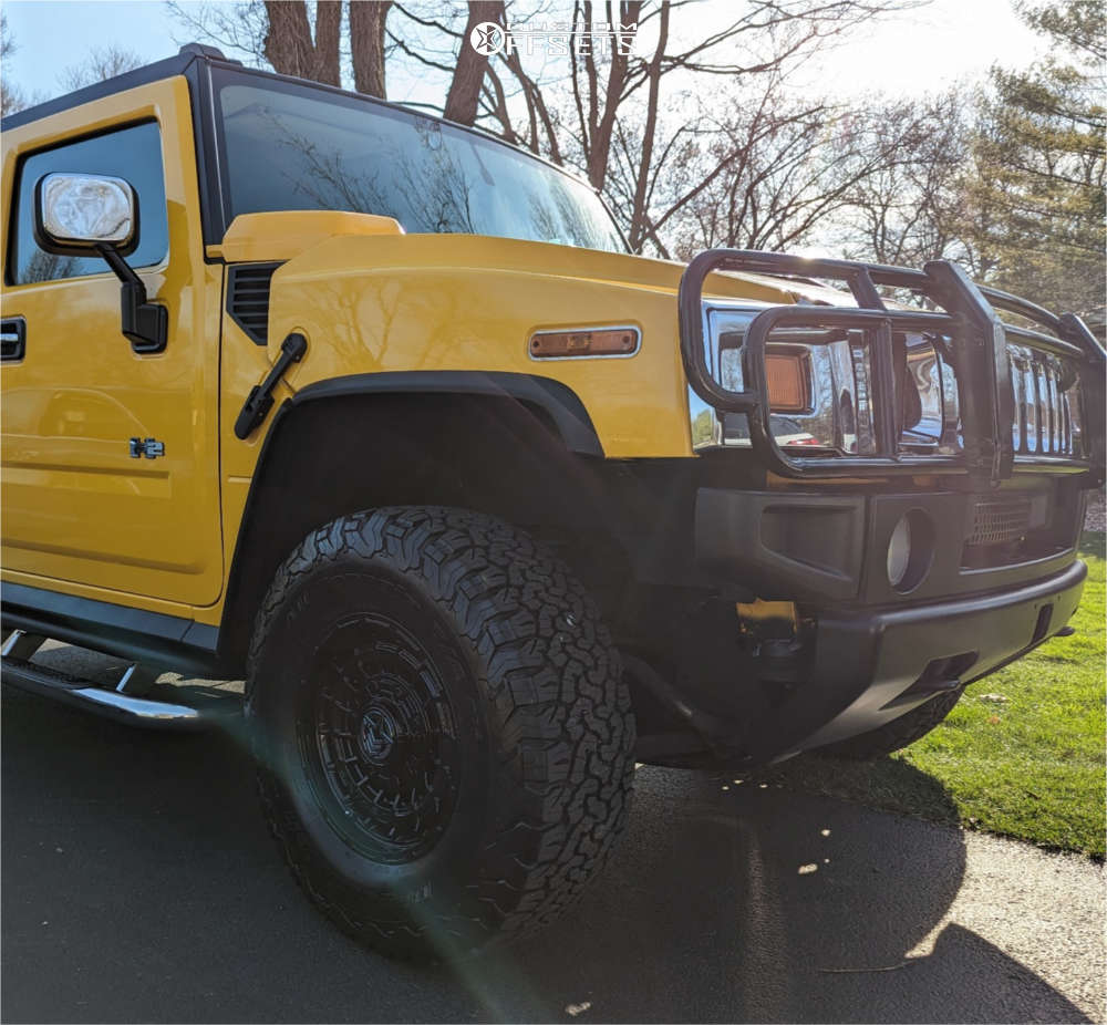 2003 Hummer H2 with 17x9 -12 Anthem Off-Road Viper and 315/70R17 ...