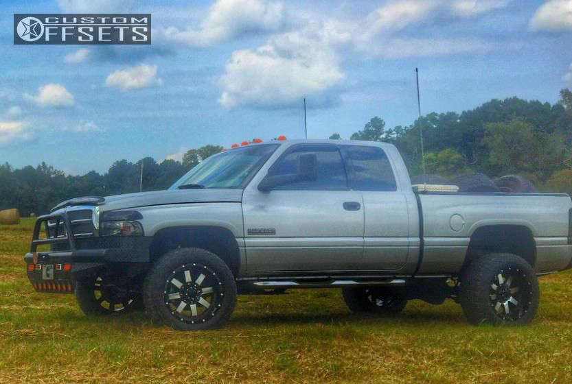 2002 Dodge Ram 2500 with 20x10 -19 Gear Off-Road Big Block and 275 ...