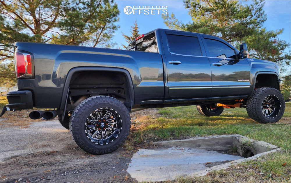 2018 GMC Sierra 1500 with 20x12 -44 TIS 547bm and 35/13.5R20 Nitto ...