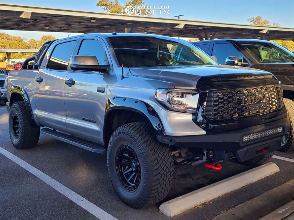 2016 Toyota Tundra with 17x9 -12 Fuel Covert and 35/12.5R17 Atturo ...