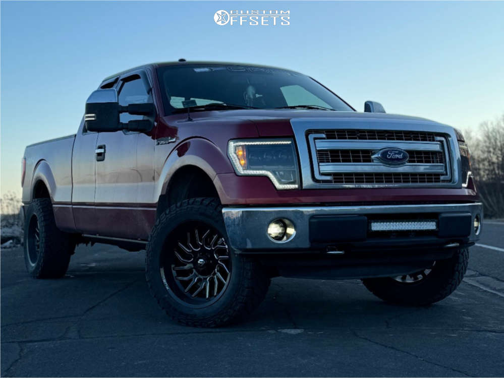 2014 Ford F-150 with 20x10 -18 Fuel Hurricane and 33/12.5R20 Kenda ...