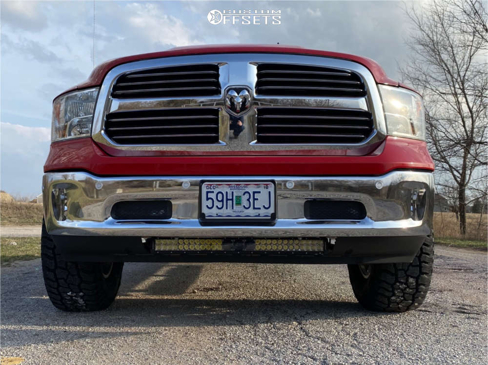 2017 Ram 1500 with 17x8.5 0 Method Mr321 and 315/70R17 Mickey Thompson ...