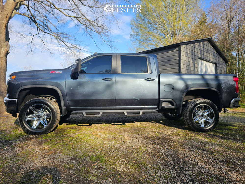 2020 Chevrolet Silverado 2500 HD with 22x10 -19 Vision Razor and 35/12 ...