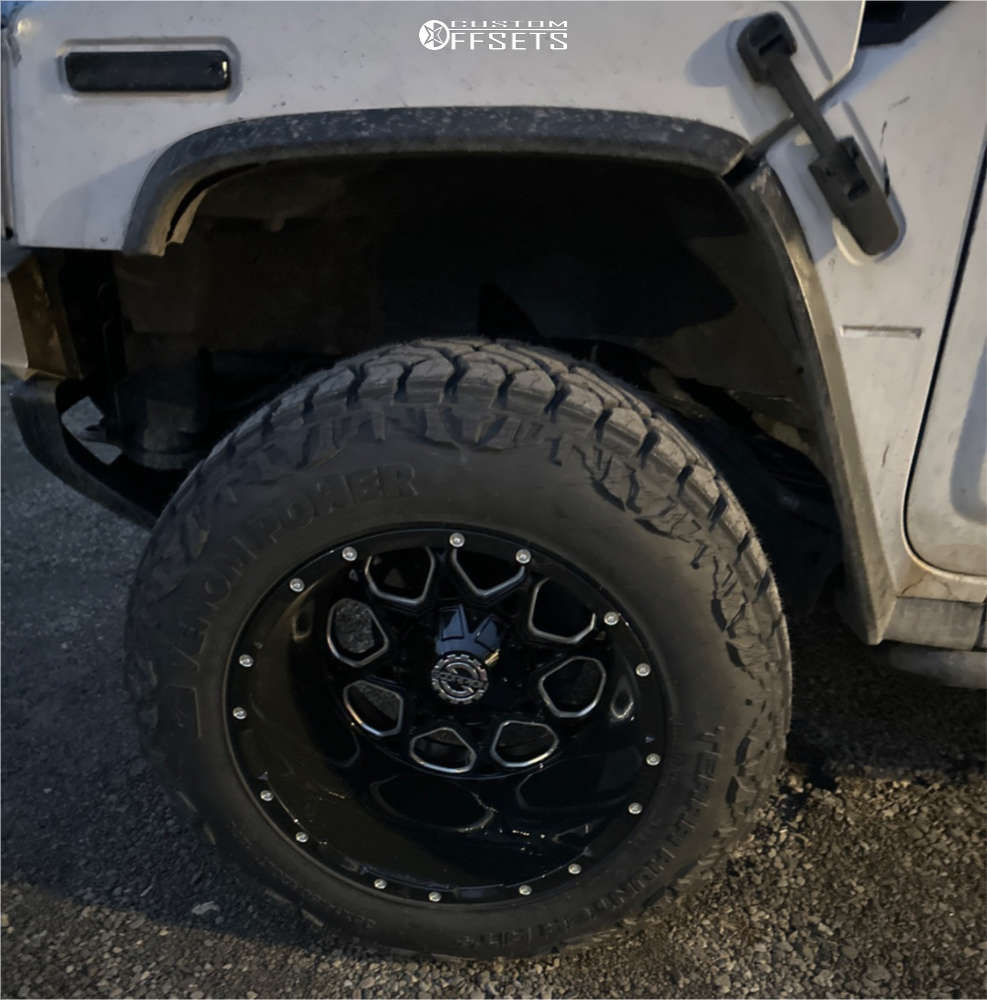 2003 Hummer H2 with 20x14 -76 Scorpion Sc10 and 35/13.5R20 Venom Power ...