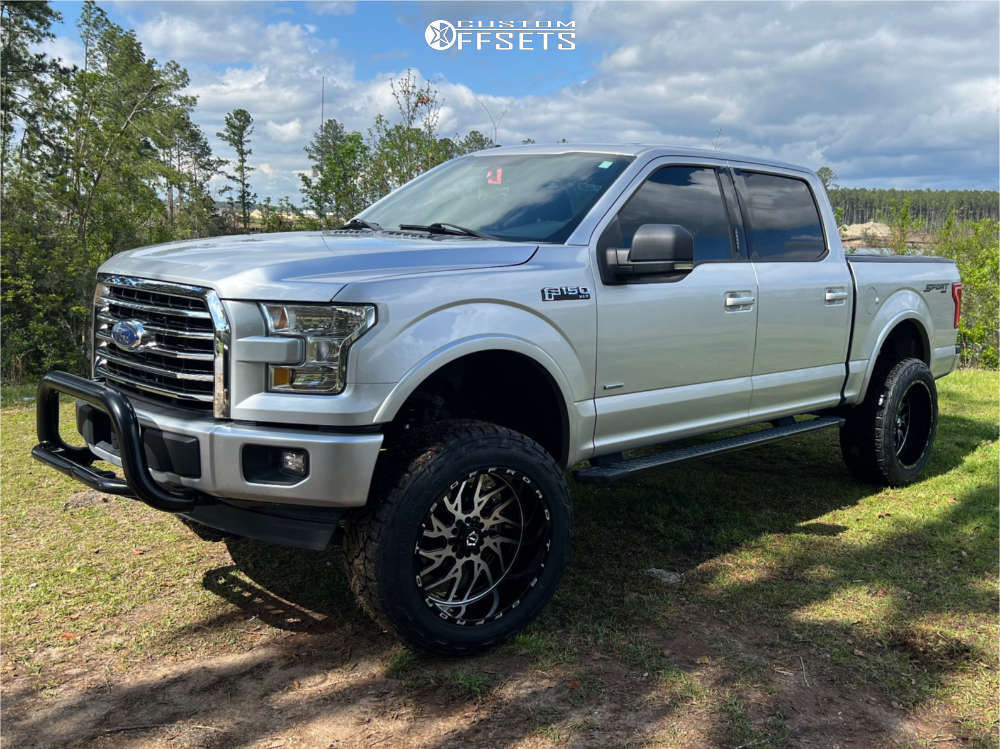 2016 Ford F-150 with 22x12 -44 TIS 544mb and 35/12.5R22 Nitto Recon ...