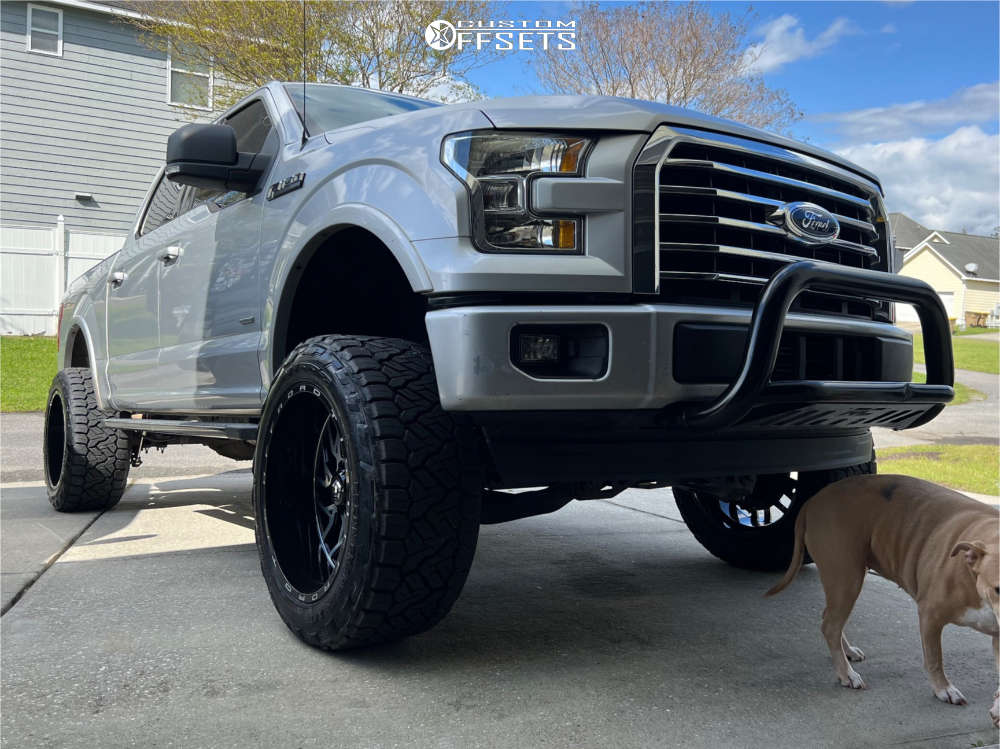 2016 Ford F-150 with 22x12 -44 TIS 544mb and 35/12.5R22 Nitto Recon ...