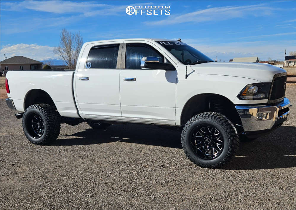2017 Ram 2500 with 20x12 -44 Hostile H126 and 35/12.5R20 BFGoodrich Mud ...