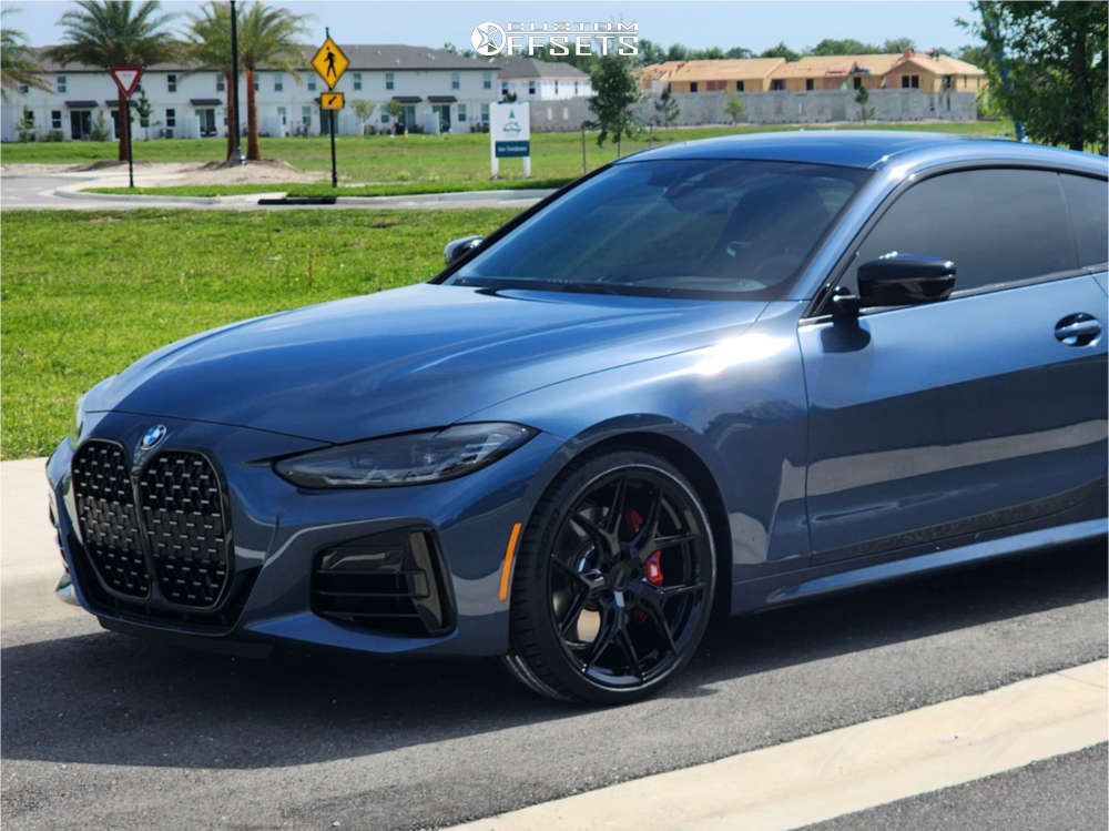 2024 BMW M440i with 20x9 25 Vossen Hf5 and 245/35R20 Michelin Pilot ...