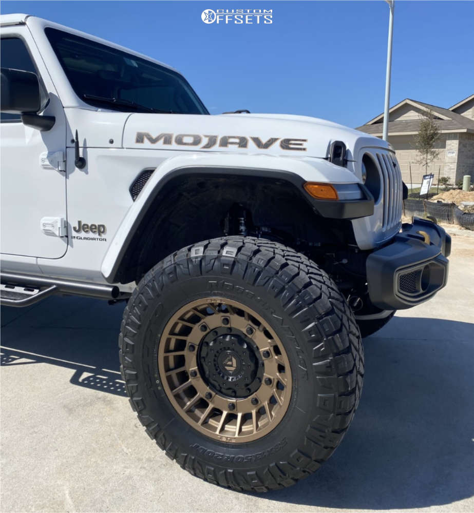 2023 Jeep Gladiator with 20x10 -18 Fuel Militia and 38/13.5R20 Nitto ...