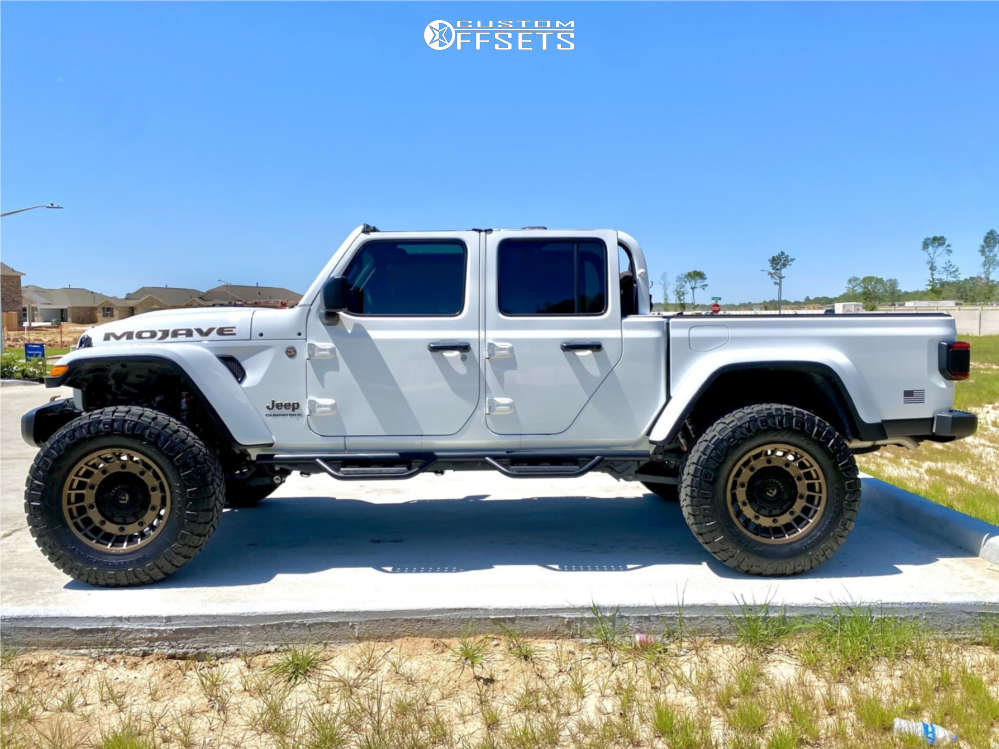 2023 Jeep Gladiator with 20x10 -18 Fuel Militia and 38/13.5R20 Nitto ...