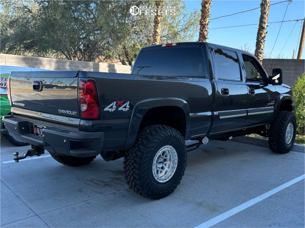 2005 Chevrolet Silverado 2500 HD with 17x9 -38 KMC Km235 and 37/12.5R17 ...