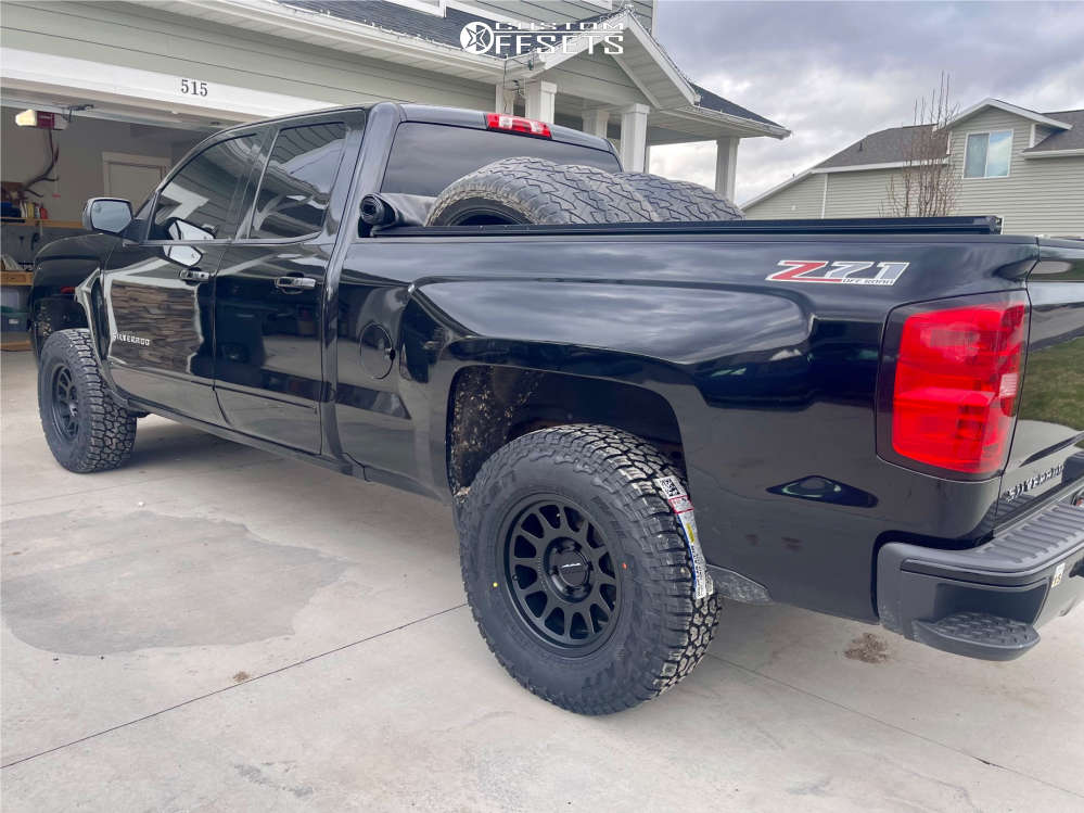 2016 Chevrolet Silverado 1500 with 17x8.5 0 Method Mr703 and 305/70R17 ...