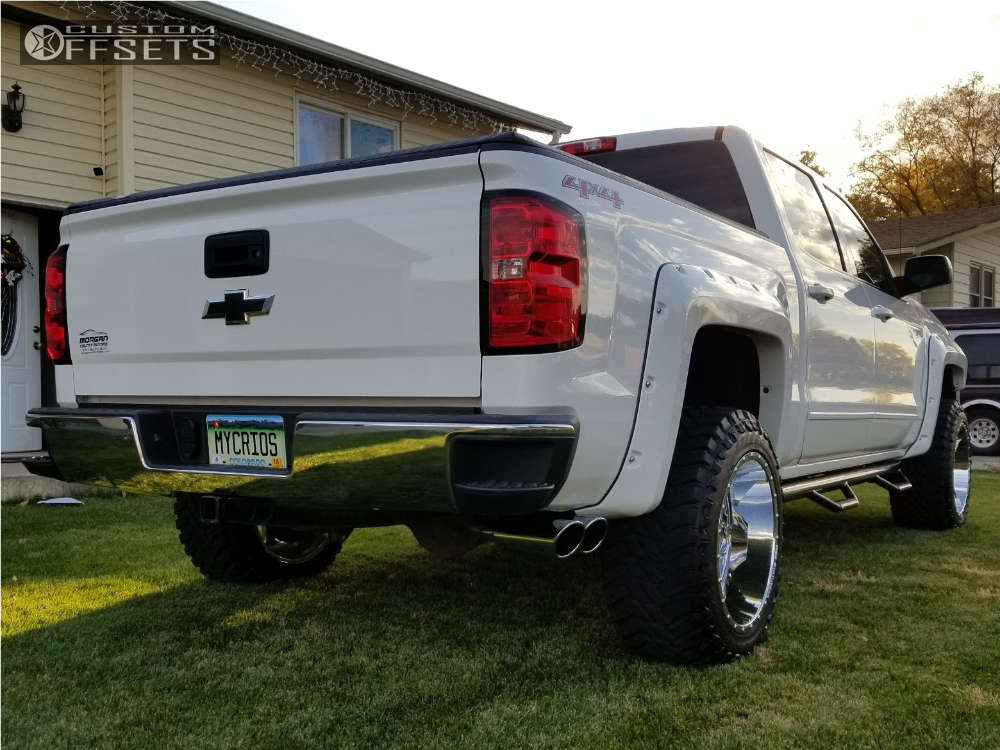 2015 Chevrolet Silverado 1500 with 20x12 -44 Red Dirt Road Rd01 and 33/ ...