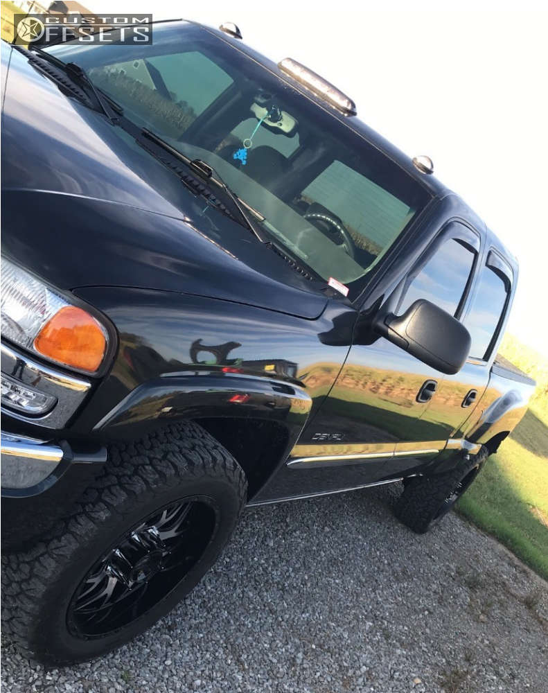2003 GMC Sierra 1500 HD with 20x9 0 American Racing Ar910 and 275/55R20 ...