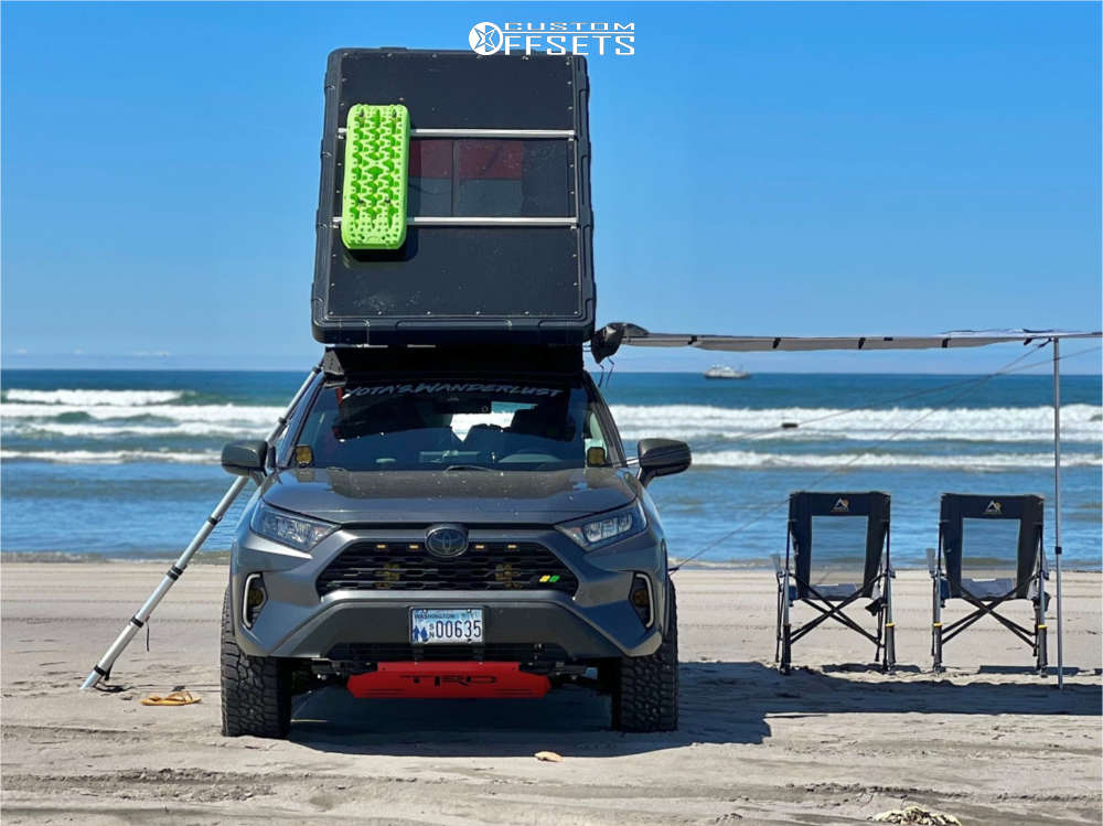 2020 Toyota RAV4 with 16x8 0 Gear Off-Road Barricade and 255/70R16 ...