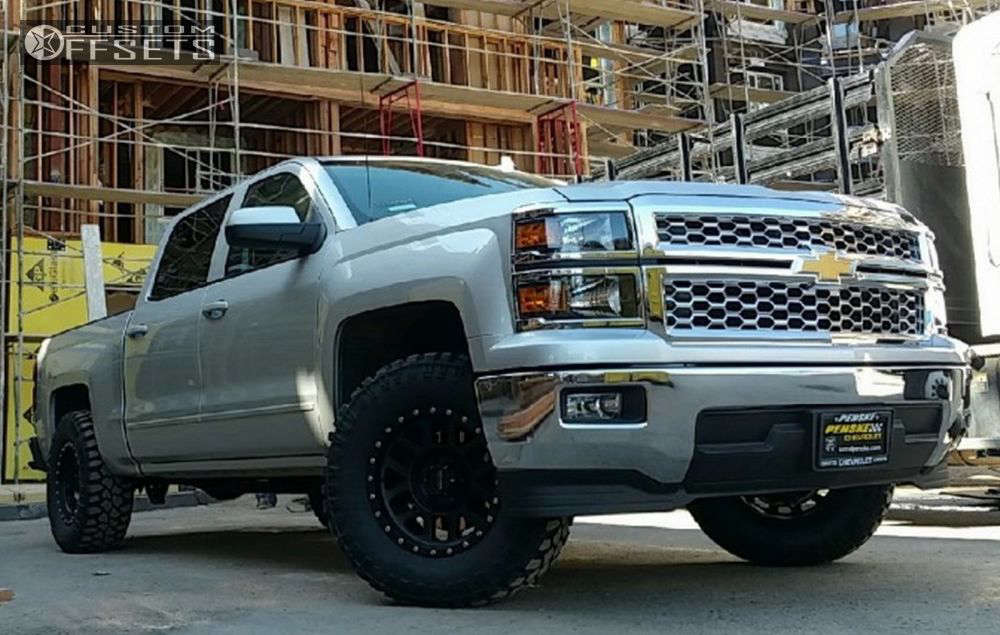 2015 Chevrolet Silverado 1500 with 17x8.5 0 Method Mesh and 305/65R17 ...
