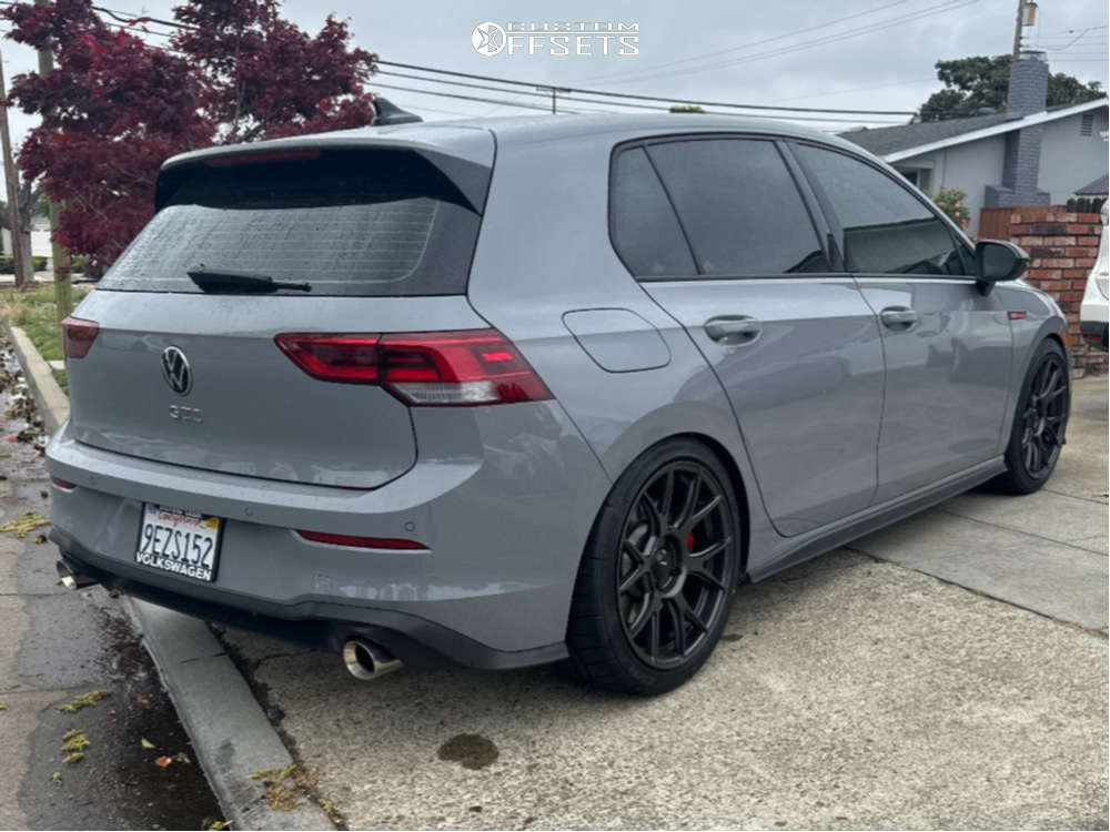 2023 Volkswagen GTI with 18x8.5 43 Konig Ampliform and 235/40R18 Falken ...