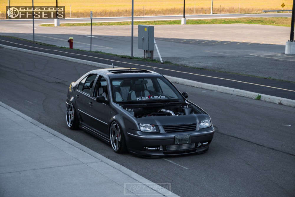 Slammed Jetta Mk4 Sitting Low On Rotiform Custom Wheels
