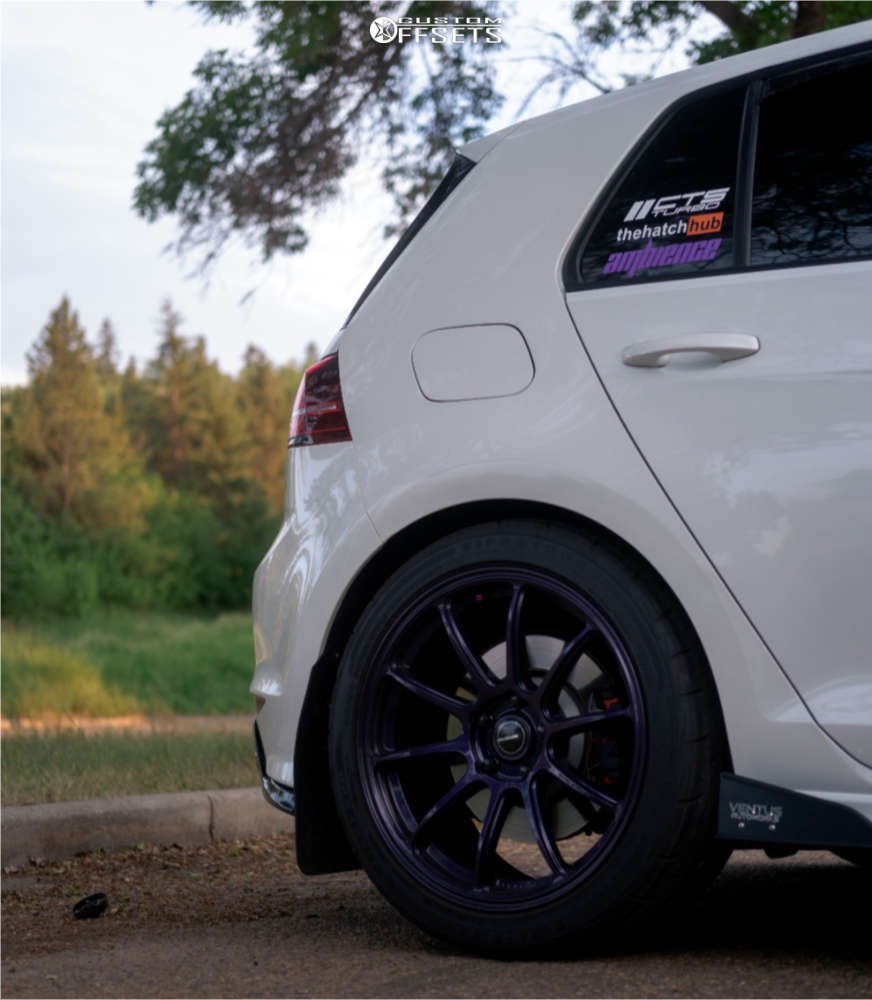 2017 Volkswagen Golf R with 18x8.5 45 Superspeed Rf03rr and 245/40R18 ...