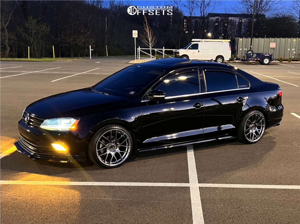 2017 Volkswagen Jetta with 18x8.5 35 Aodhan Ah-x and 215/35R18 Vercelli ...