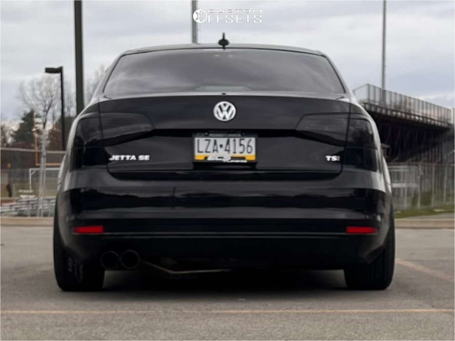 2017 Volkswagen Jetta with 18x8.5 35 Aodhan Ah-x and 215/35R18 Vercelli ...