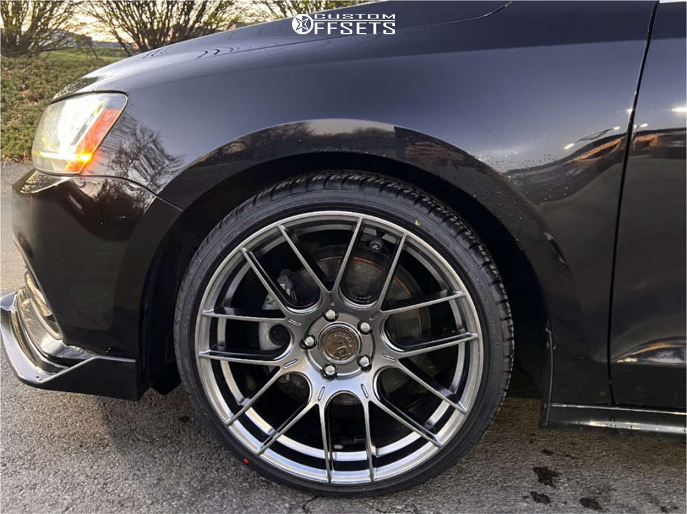 2017 Volkswagen Jetta with 18x8.5 35 Aodhan Ah-x and 215/35R18 Vercelli ...
