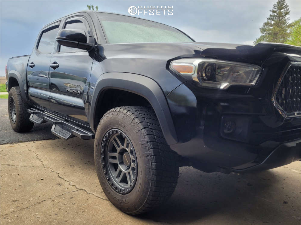 2018 Toyota Tacoma with 17x9 -12 Vision Manx 2 and 265/70R17 Nitto ...