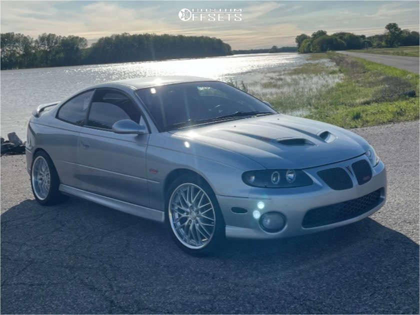 2005 Pontiac GTO with 18x8.5 35 MRR Gt1 and 235/40R18 Nitto Nt555 G2 ...