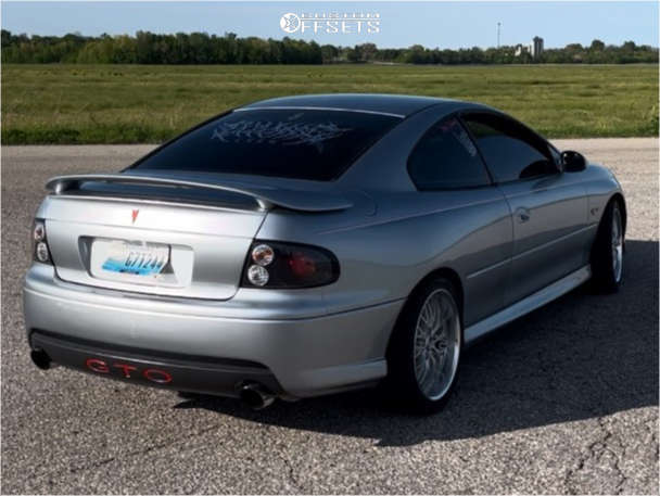 2005 Pontiac GTO with 18x8.5 35 MRR Gt1 and 235/40R18 Nitto Nt555 G2 ...