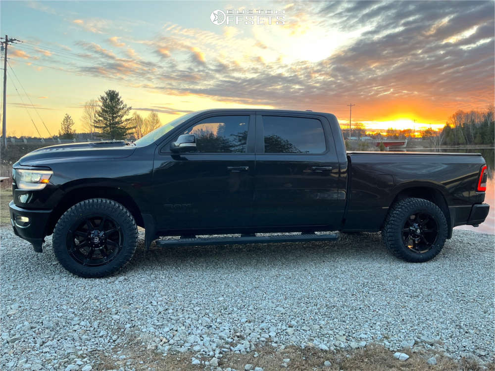 2019 Ram 1500 with 20x10 -18 Fuel Coupler and 33/12.5R20 Radar Renegade ...
