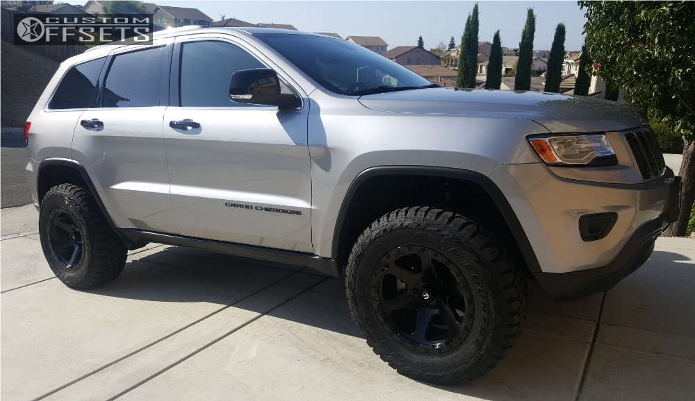 2014 Jeep Grand Cherokee with 18x9 -12 Fuel Ripper and 285/65R18 Toyo ...