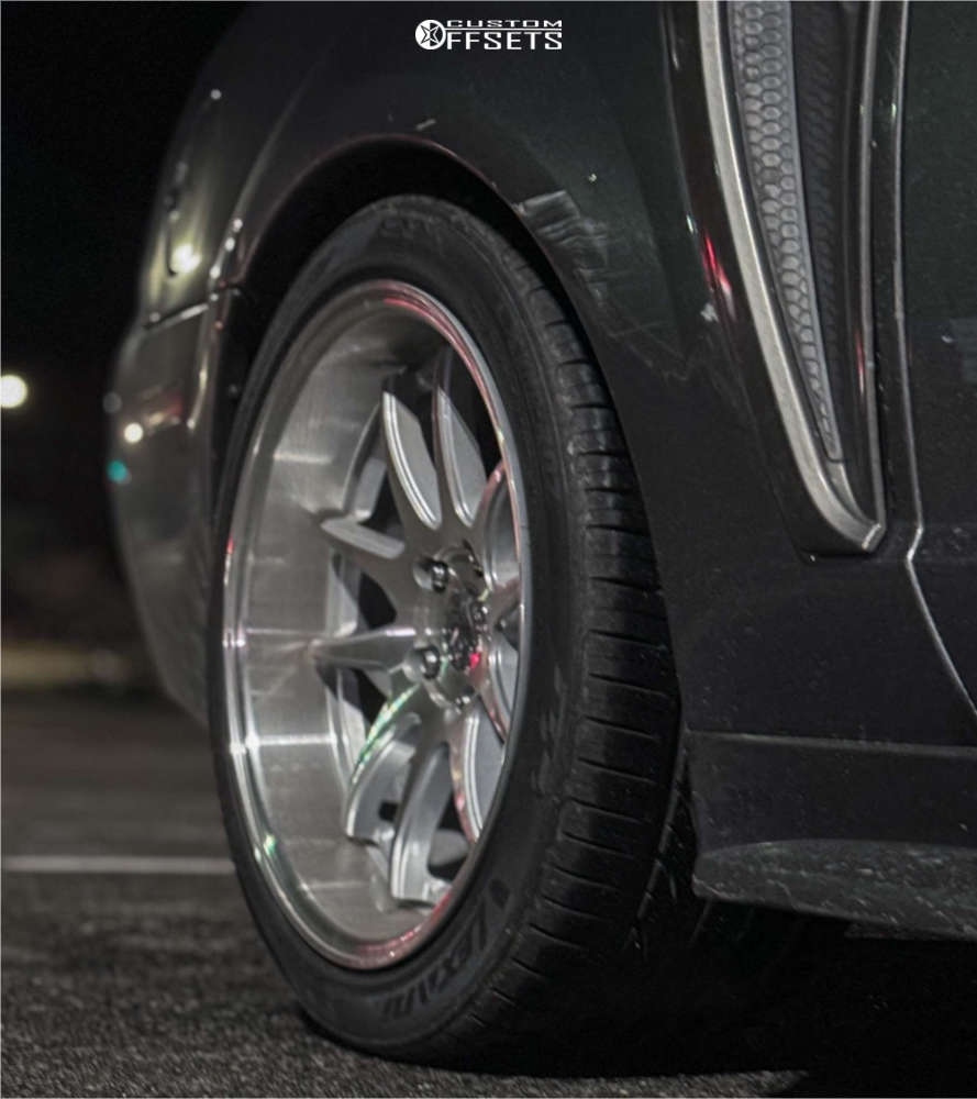 2004 Ford Mustang with 18x9.5 22 Aodhan Ds02 and 255/35R18 Lexani LXUHP ...