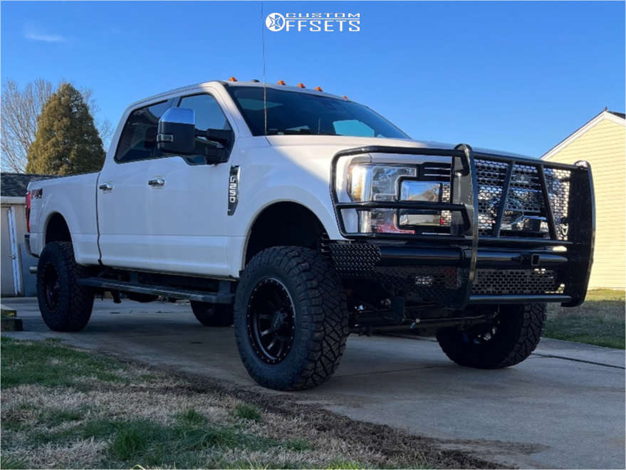 2018 Ford F-250 Super Duty with 20x10 -24 Method Mr605 and 37/12.5R20 ...