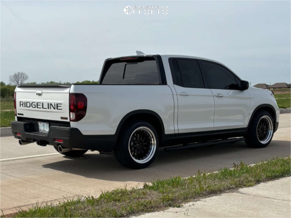 2023 Honda Ridgeline with 20x10.5 30 XXR 521 and 265/45R20 Nitto Nt420v ...
