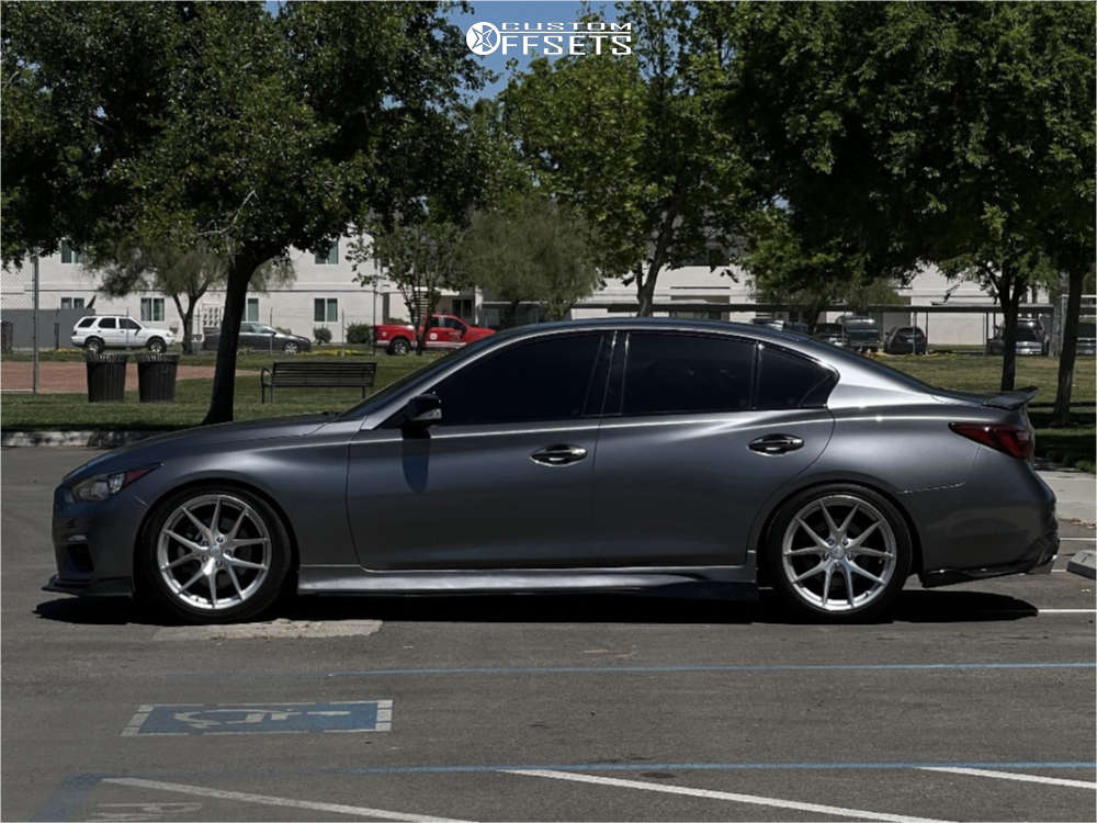 2018 INFINITI Q50 with 19x8.5 35 Aodhan Aff7 and 255/40R19 Lexani LX ...