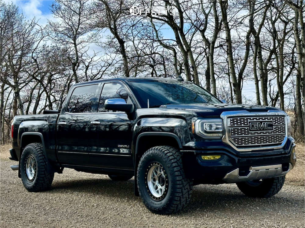 2017 GMC Sierra 1500 with 18x9 -12 KMC Km549 and 35/12.5R18 Haida HD878 ...