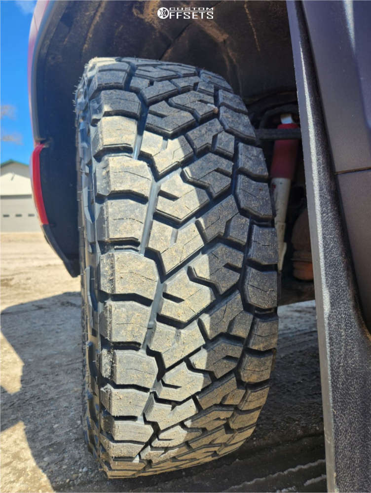 2024 Chevrolet Silverado 3500 HD with 20x9 20 Fuel Maverick and 275 ...