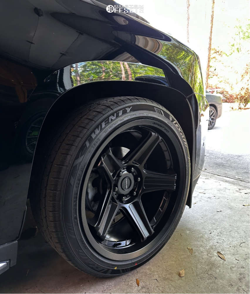 2017 Cadillac Escalade ESV with 22x10 -12 Defiant Df07 and 275/40R22 ...