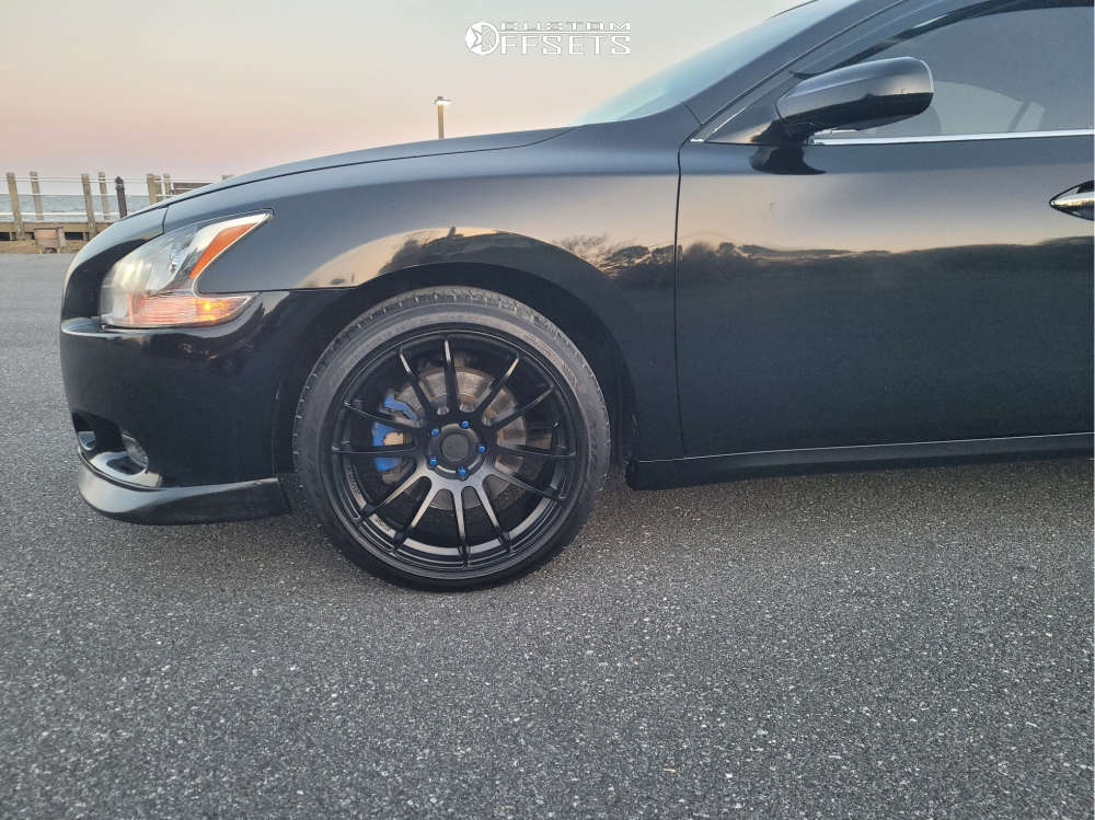 2014 Nissan Maxima with 19x9.5 35 AVID1 Av20 and 245/40R19 Lexani Lx ...