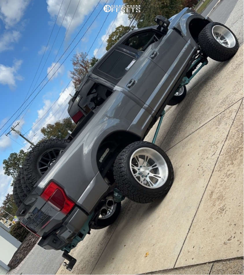 2021 Ford F-250 Super Duty with 24x14 -76 JTX Forged Grip and 37/13 ...