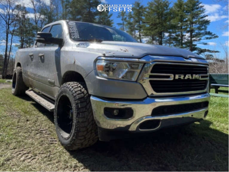 2020 Ram 1500 with 20x12 -44 Hardrock Affliction and 33/12.5R20 ...