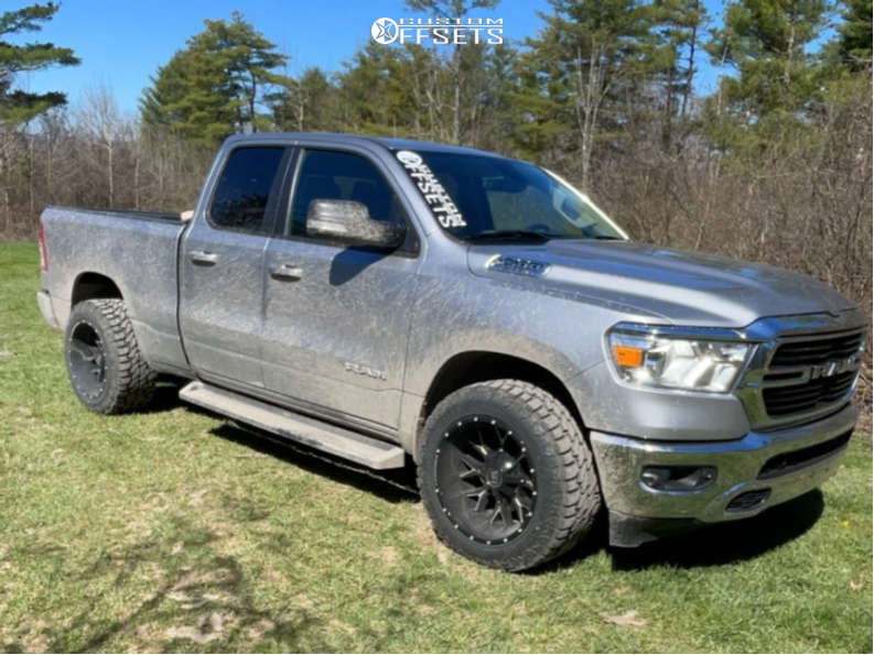 2020 Ram 1500 with 20x12 -44 Hardrock Affliction and 33/12.5R20 ...