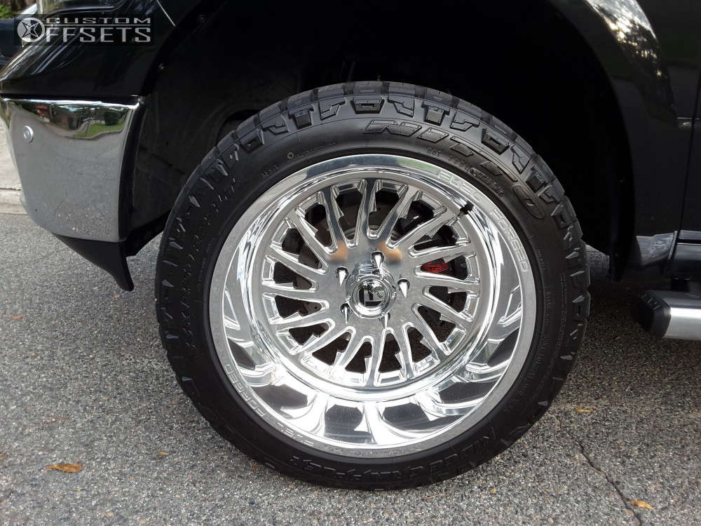2017 Ram 1500 with 22x12 -51 Fuel Forged Ff30 and 33/12.5R22 Nitto ...