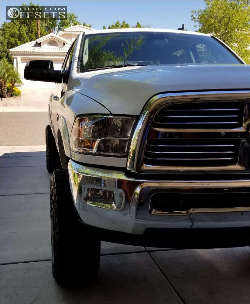 2017 Ram 2500 with 20x10 -18 Fuel Vector and 37/13.5R20 Toyo Tires Open ...
